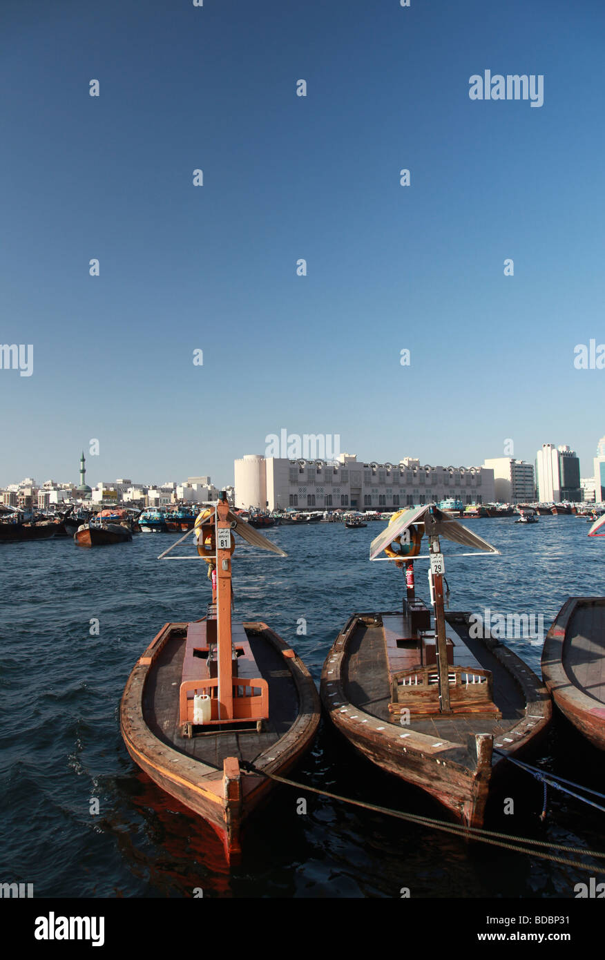Dubai abras hi-res stock photography and images - Alamy