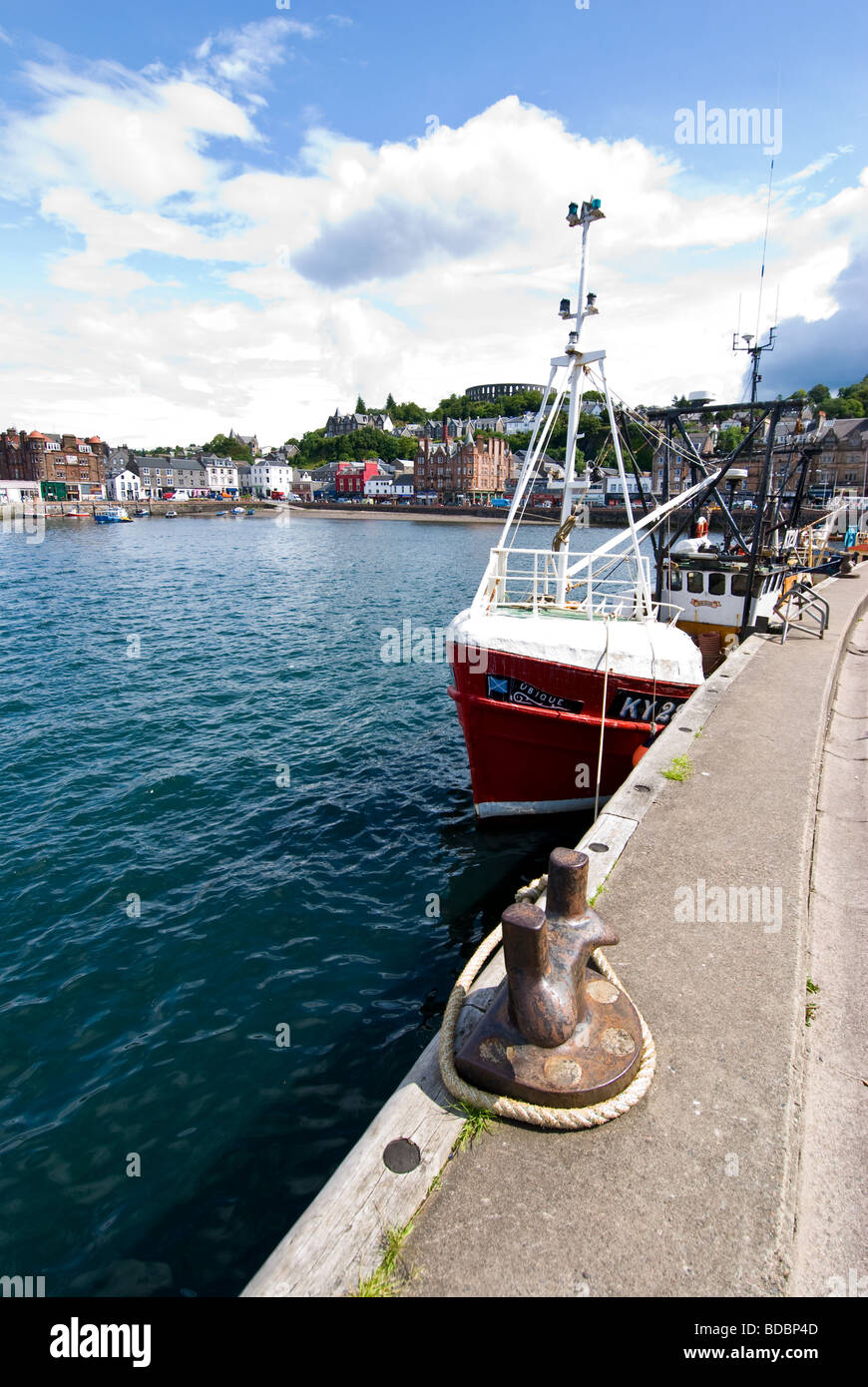The harbour and sea front at Oban, Scotland Stock Photo - Alamy