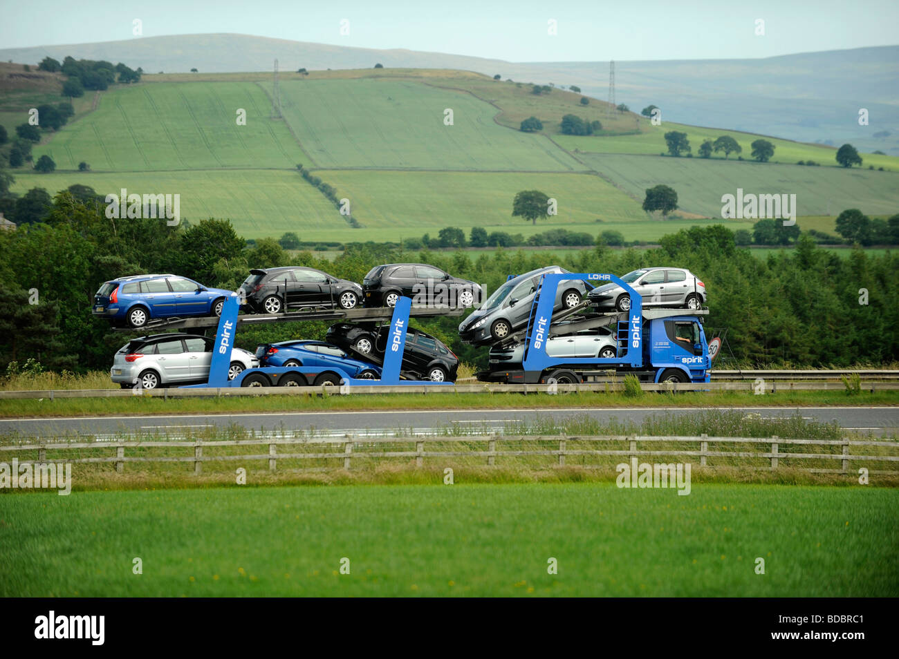 Car transporter hi-res stock photography and images - Alamy
