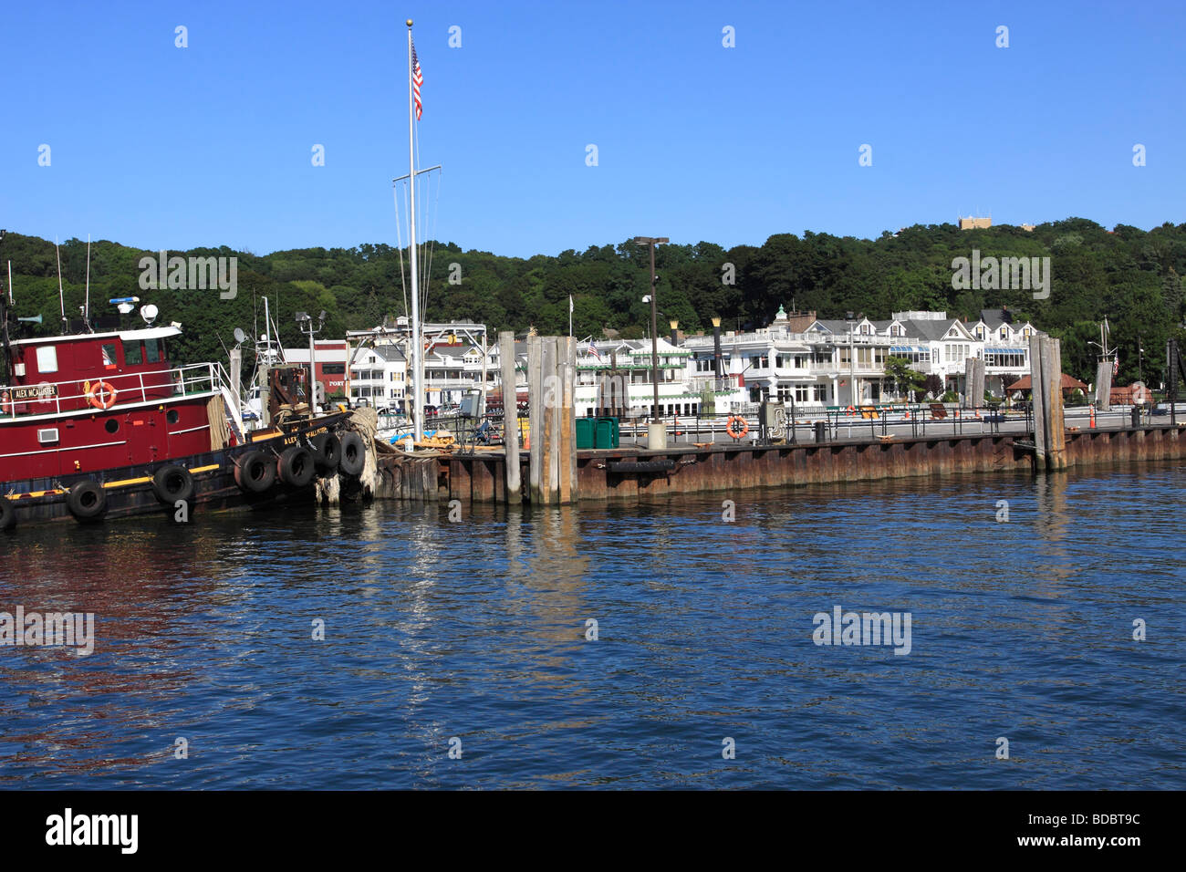 Port Jefferson harbor, Long Island NY Stock Photo - Alamy