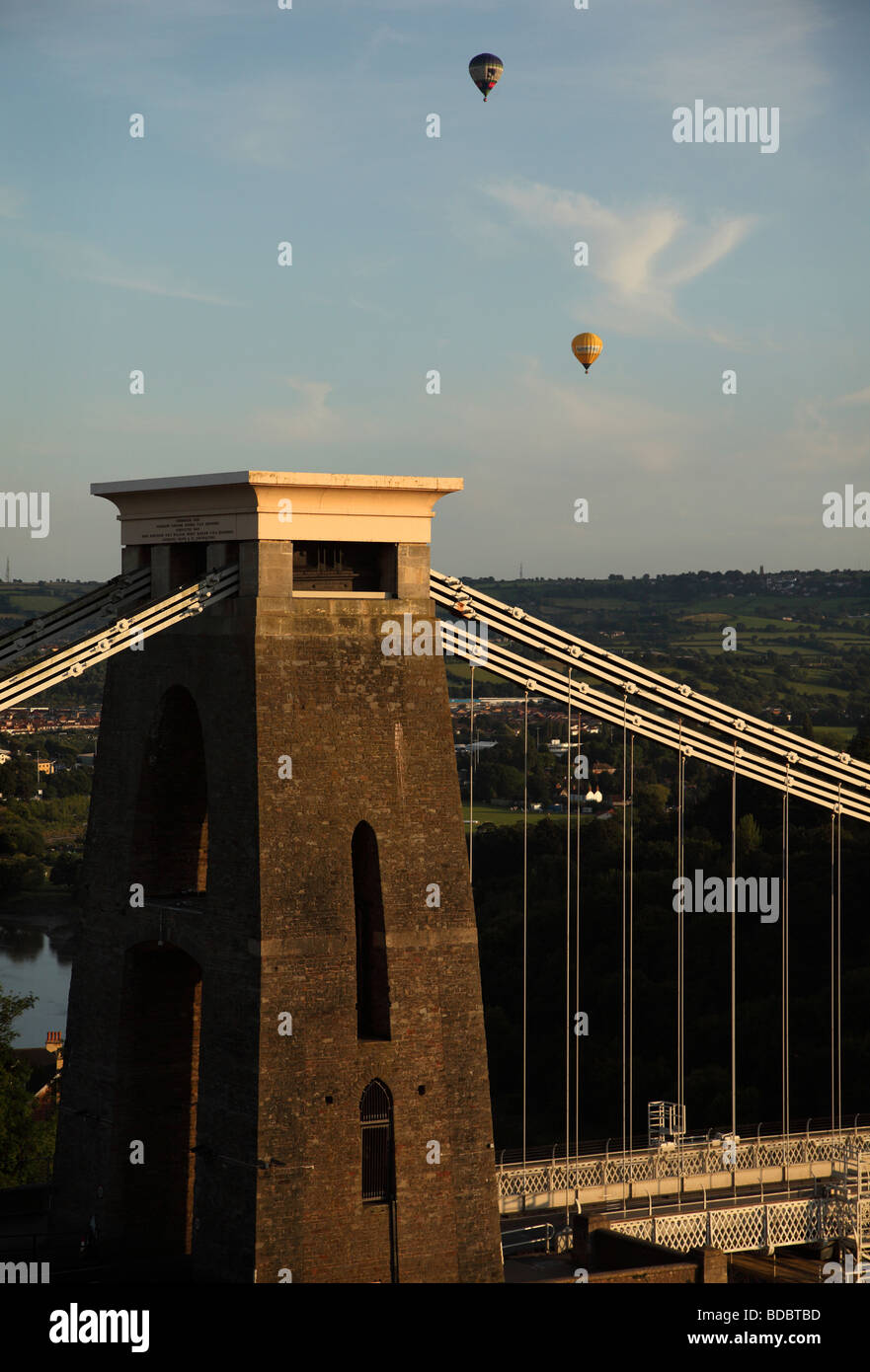 Hot Air Balloons pass by the Clifton Suspension Bridge in the city of ...