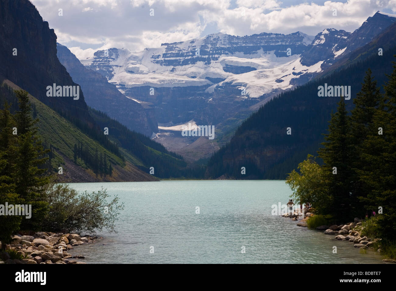 Lake Louise in Banff National Park, Canadian Rockies, with Mount ...