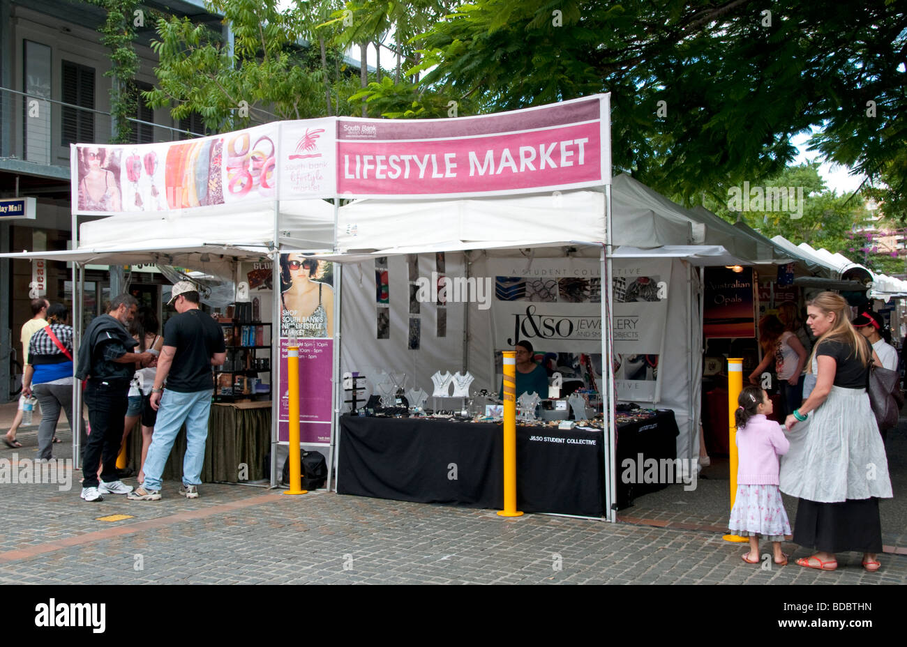 Southbank weekend market in Brisbane, Australia Stock Photo - Alamy