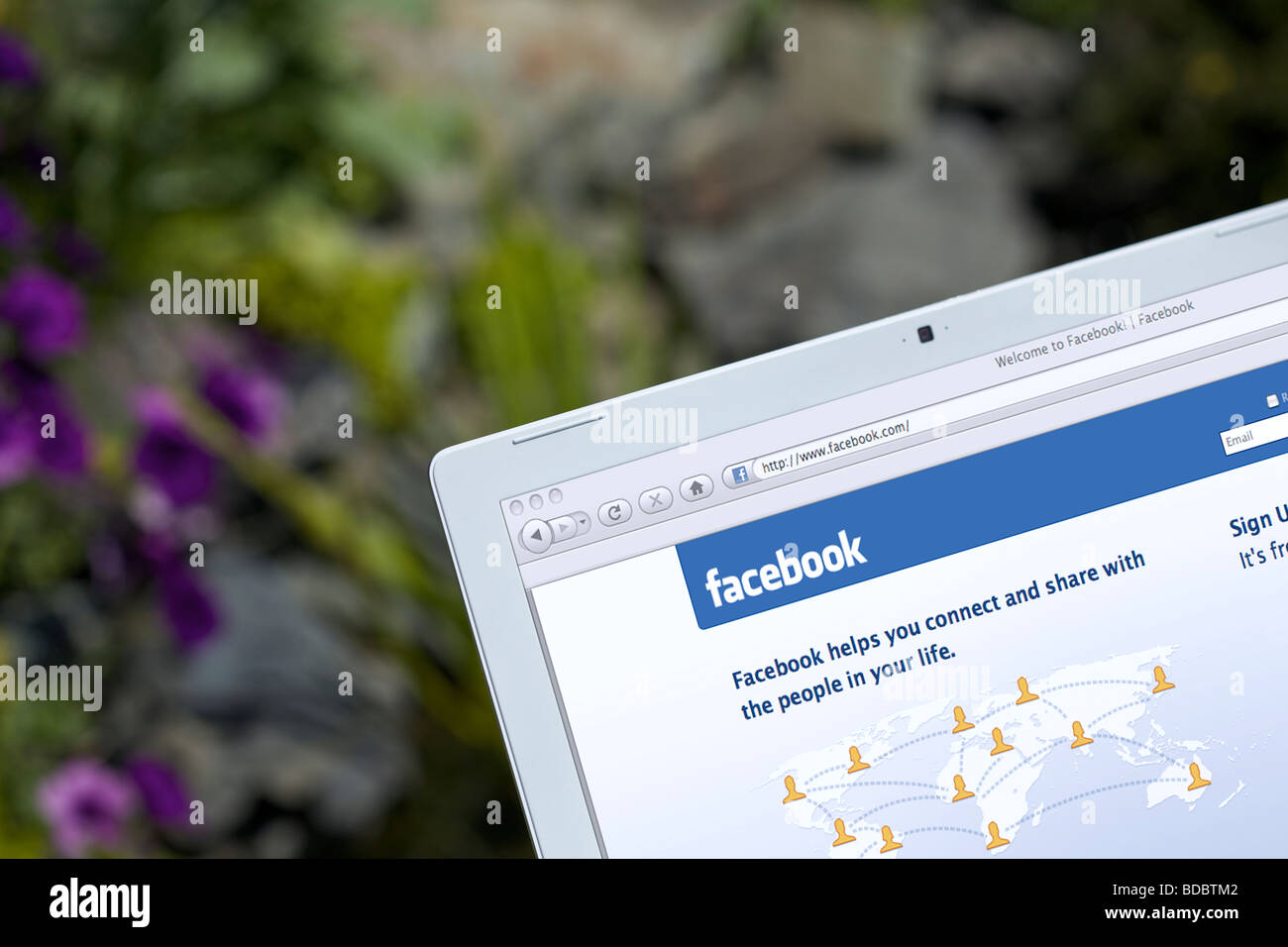 Laptop showing social networking Facebook splash screen page Stock Photo - Alamy