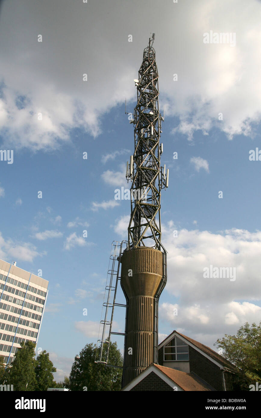 Cell phone tower hi-res stock photography and images - Alamy