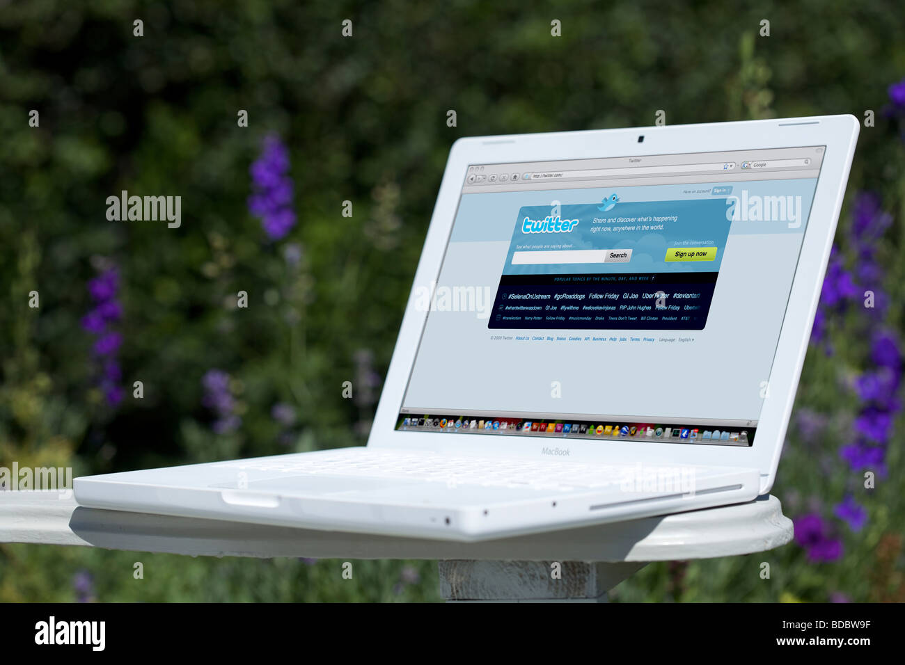 Laptop showing social networking Twitter splash screen page Stock Photo ...