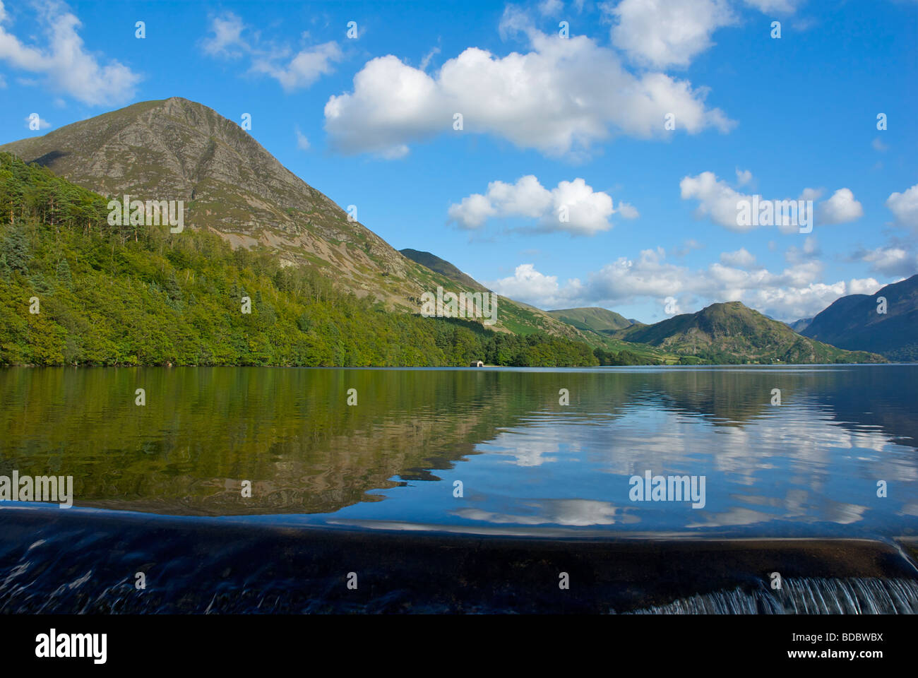 Crummock Water, overlooked by Grasmoor, Lake District National Park ...