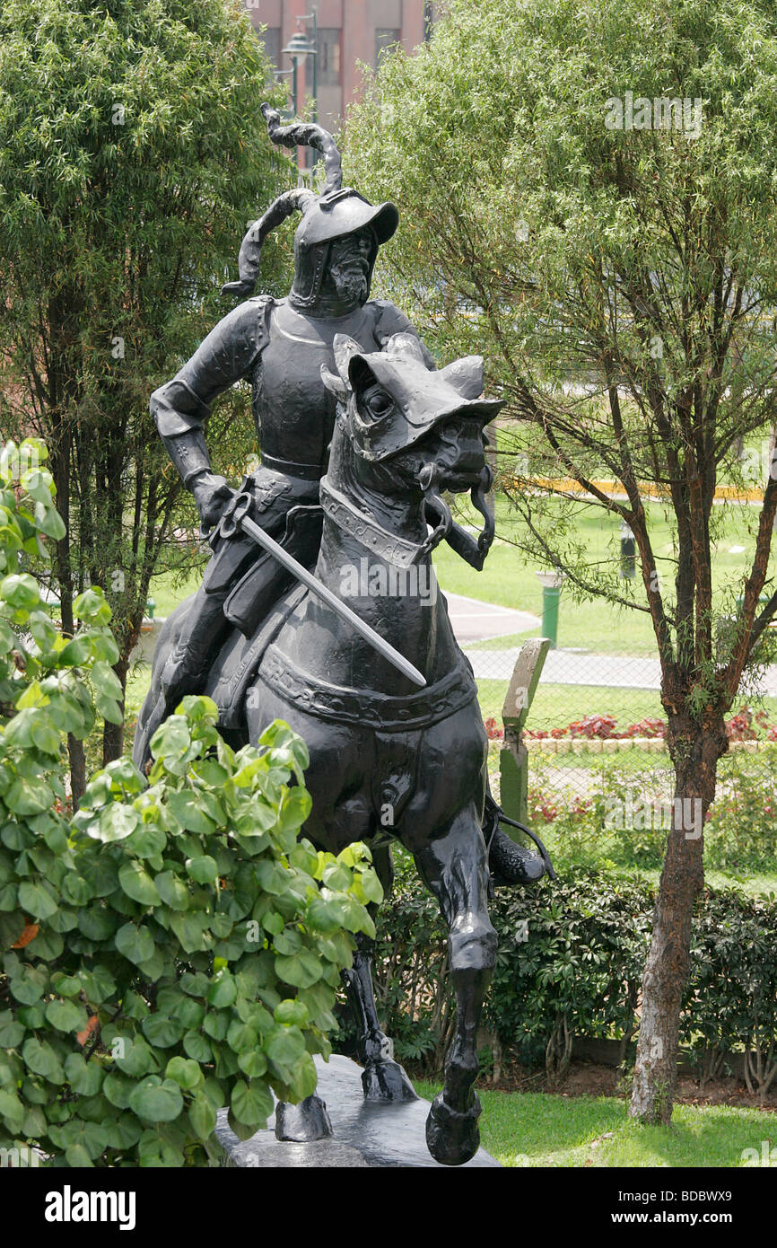 Pizzaro statue hi-res stock photography and images - Alamy