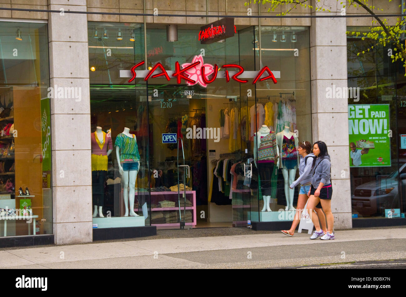 Downtown Vancouver And Shopping High Resolution Stock Photography and ...