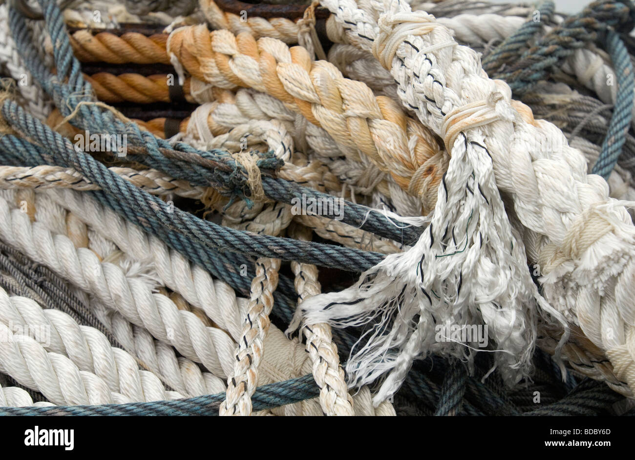 Rope end knots hi-res stock photography and images - Alamy