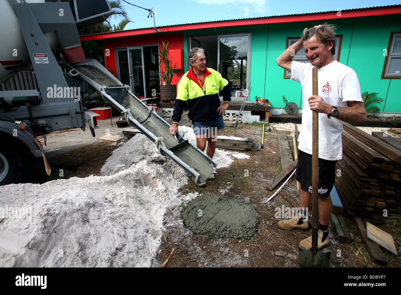 Pouring concrete foundations Stock Photo - Alamy