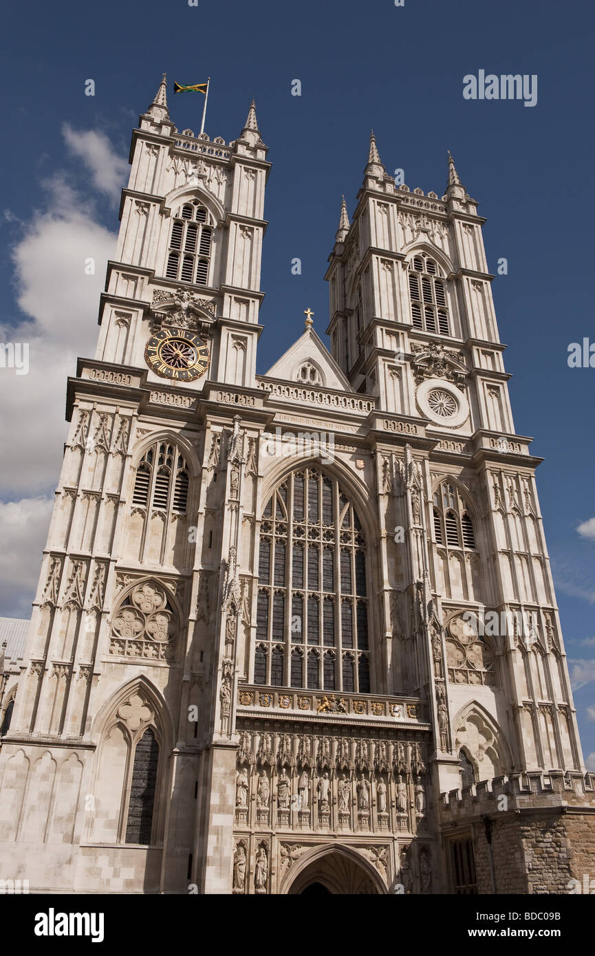 Front elevation view of Westminster Abbey, London on a sunny summer's ...