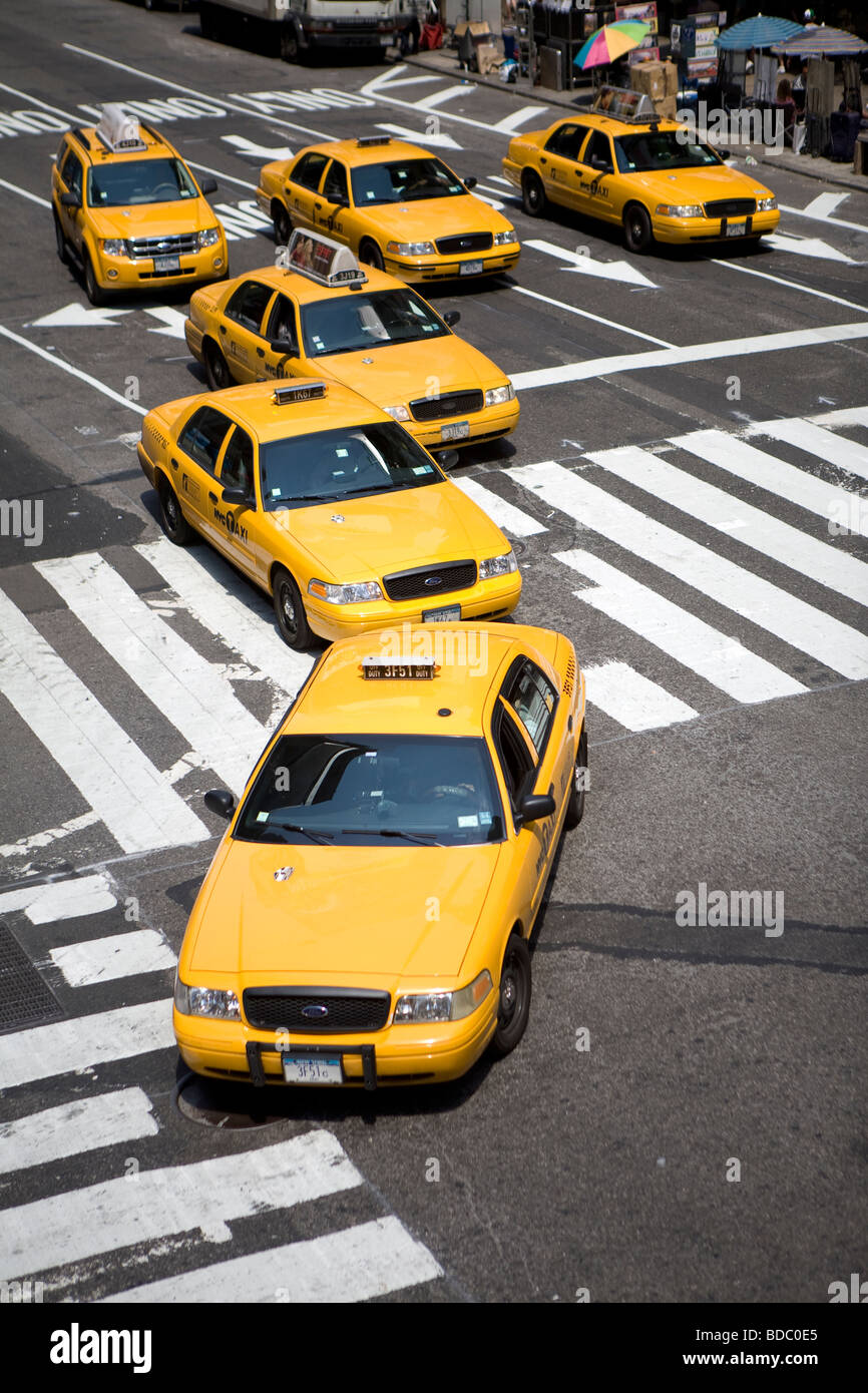 Cross road street signs hi-res stock photography and images - Alamy