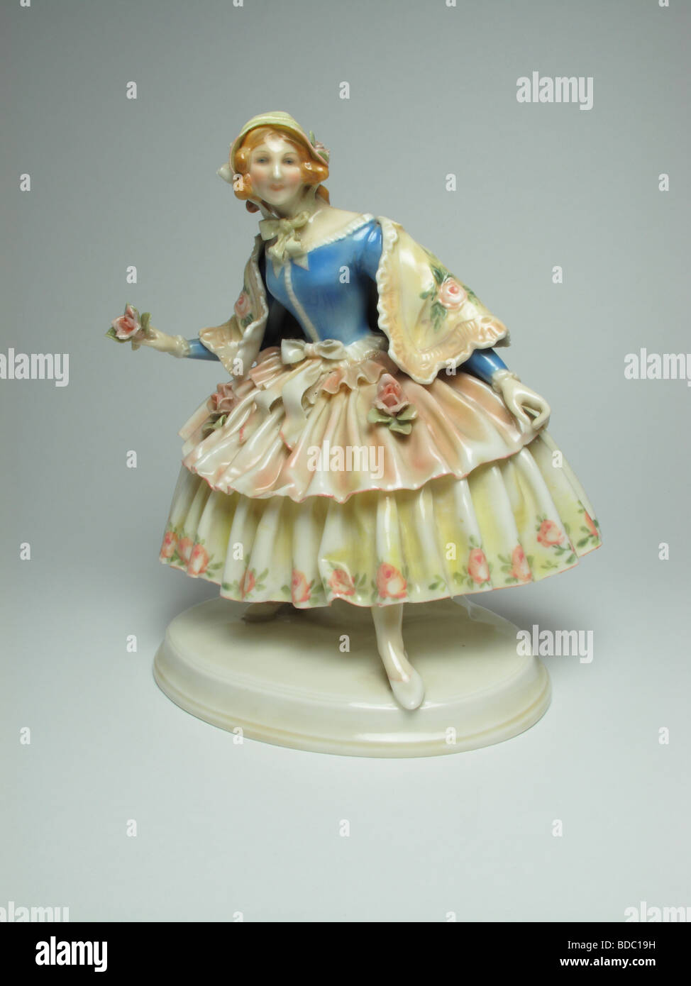 Porcelain figure hi-res stock photography and images - Alamy