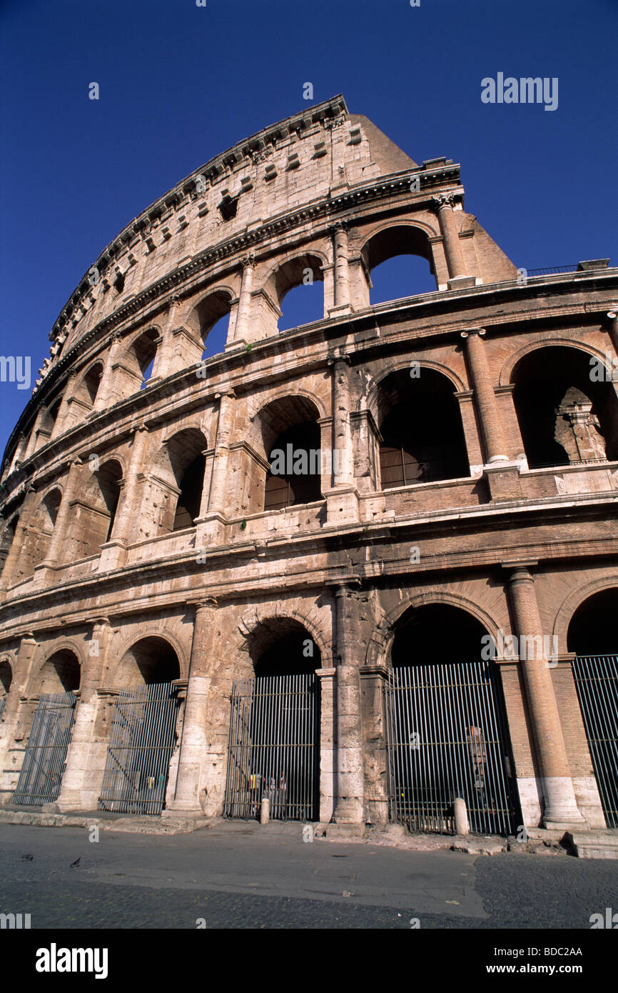 Exterior amphitheatre hi-res stock photography and images - Alamy