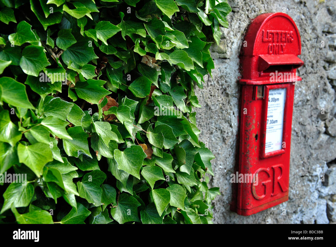 Wall mounted royal mail hi-res stock photography and images - Alamy