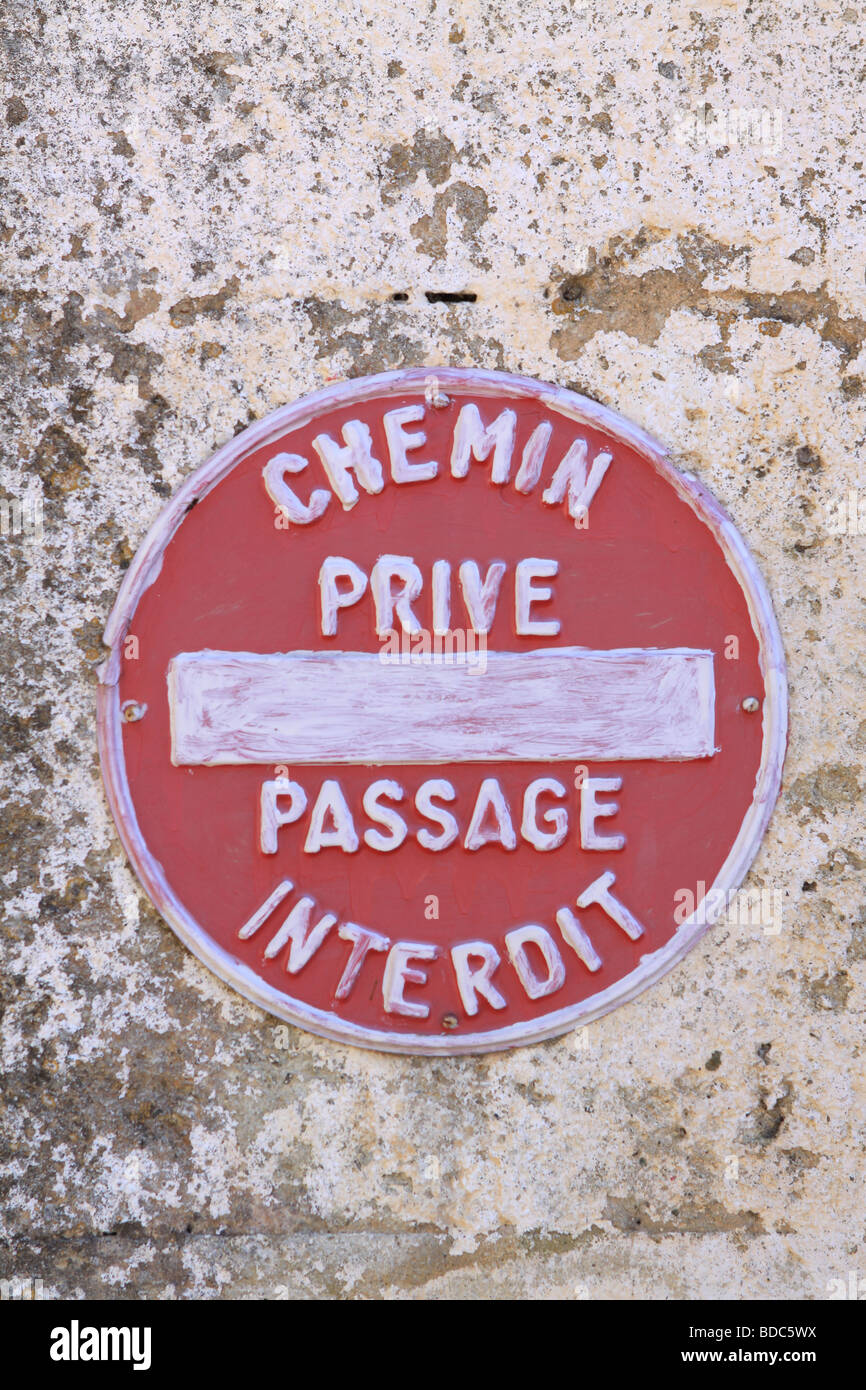 Private no entry sign in hi-res stock photography and images - Alamy