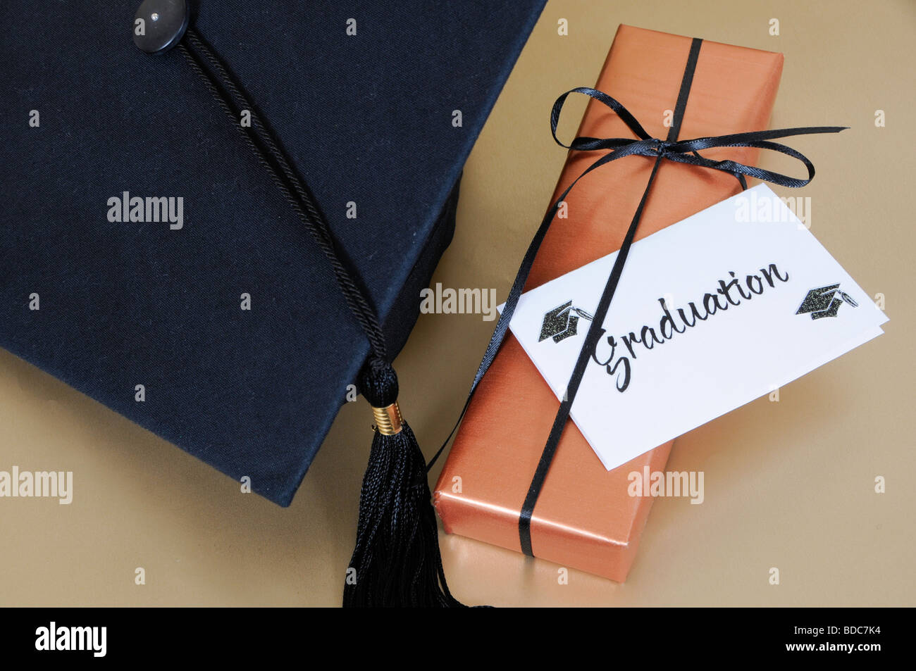 Graduation colours hi-res stock photography and images - Alamy