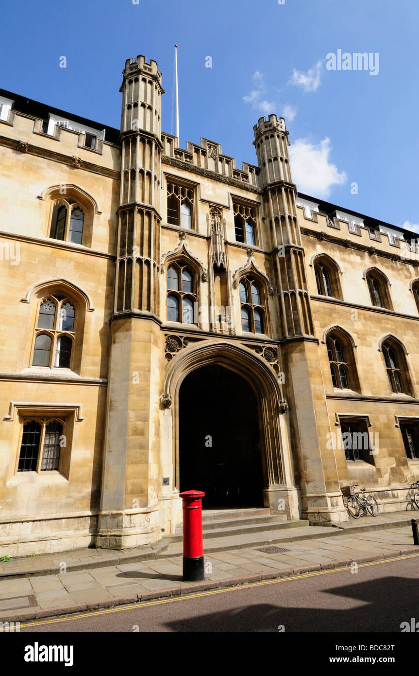 Corpus christi college cambridge hi-res stock photography and images ...