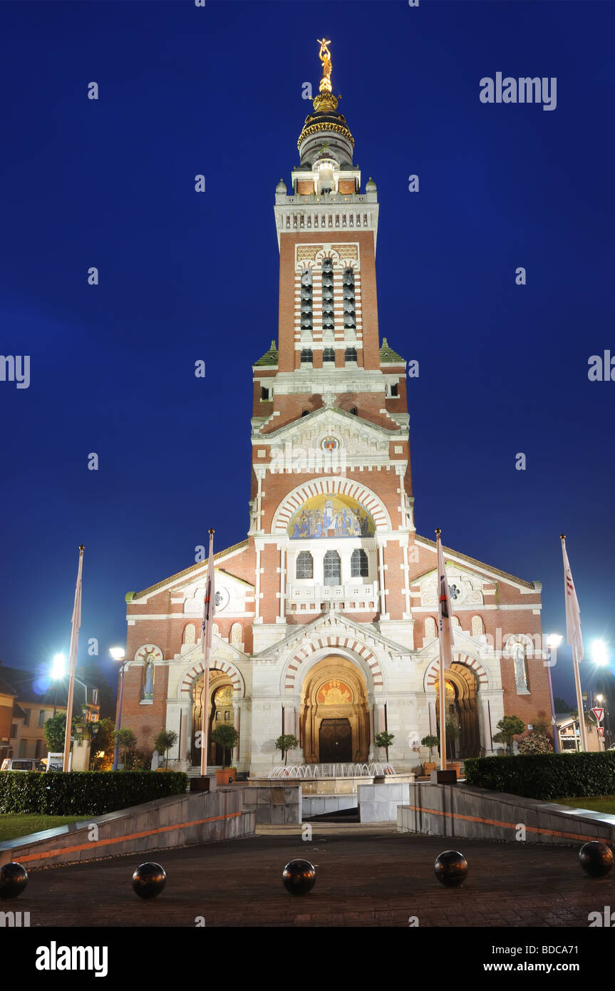 The Church at Albert on The Somme at night Stock Photo - Alamy