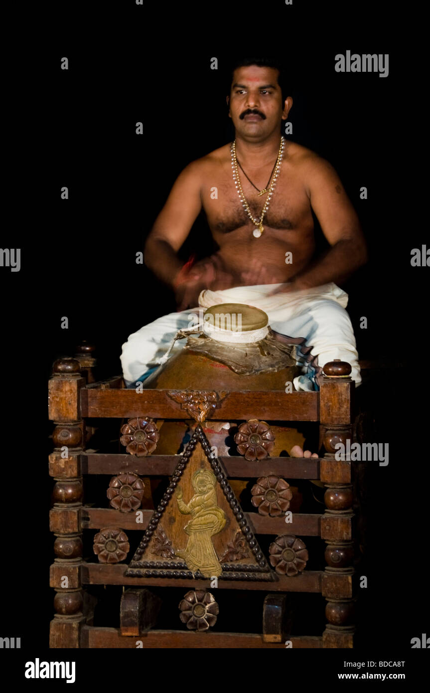 Koodiyattam hi-res stock photography and images - Alamy