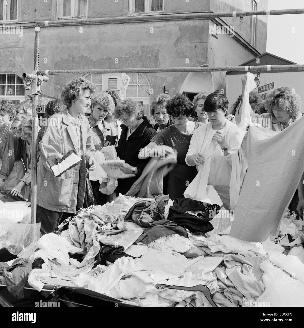 West germany 1990 hi-res stock photography and images - Alamy