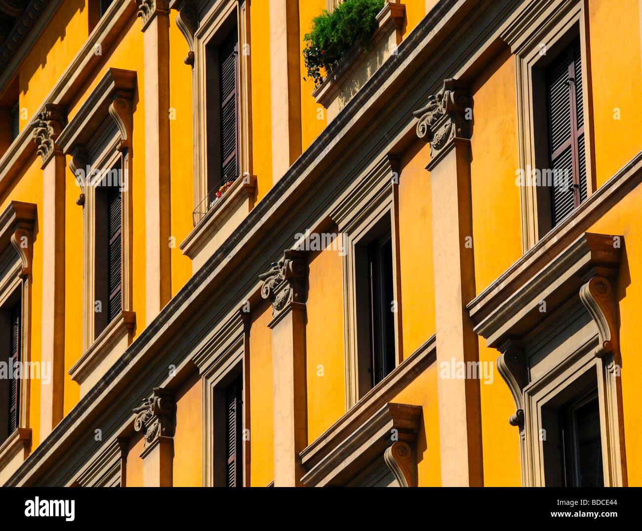Architecture in bologna hi-res stock photography and images - Alamy