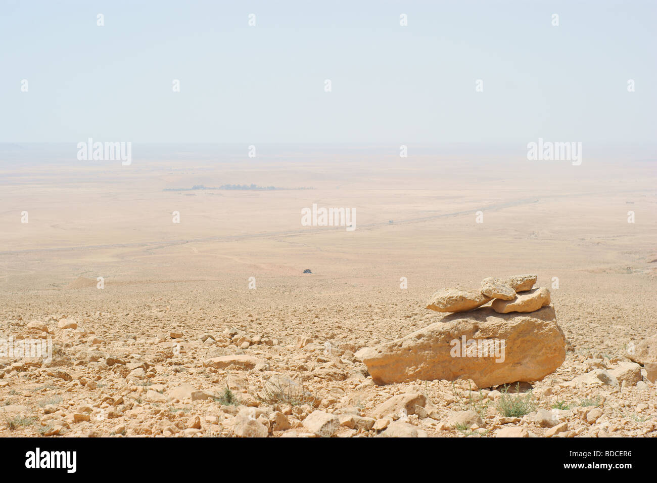 Midle hi-res stock photography and images - Alamy