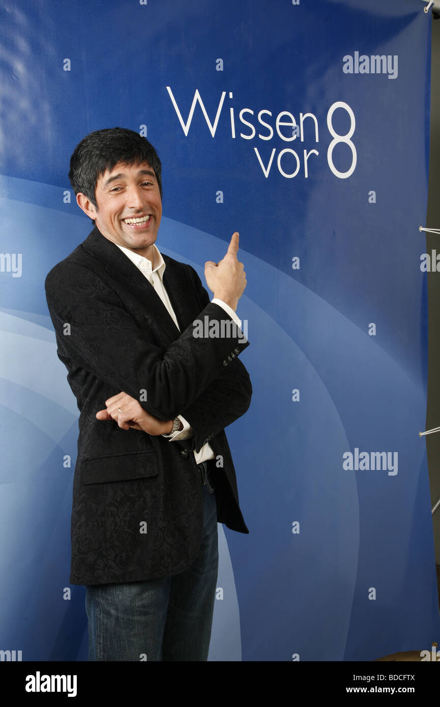 Yogeshwar, Ranga, * 18.5.1959, German tv presenter, half length, photo ...