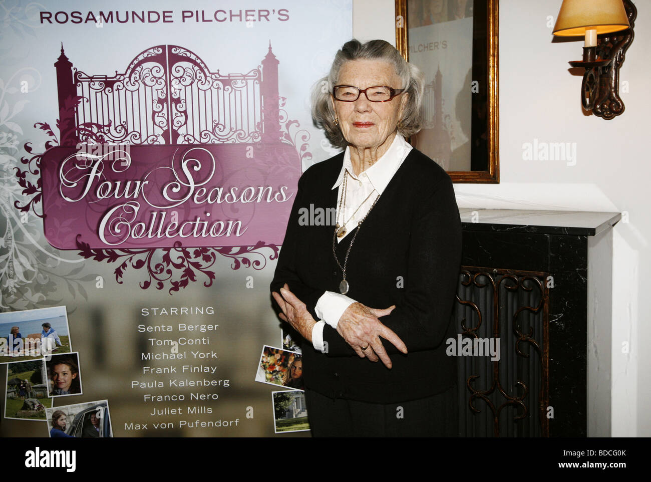 Rosamunde pilcher hi-res stock photography and images - Alamy