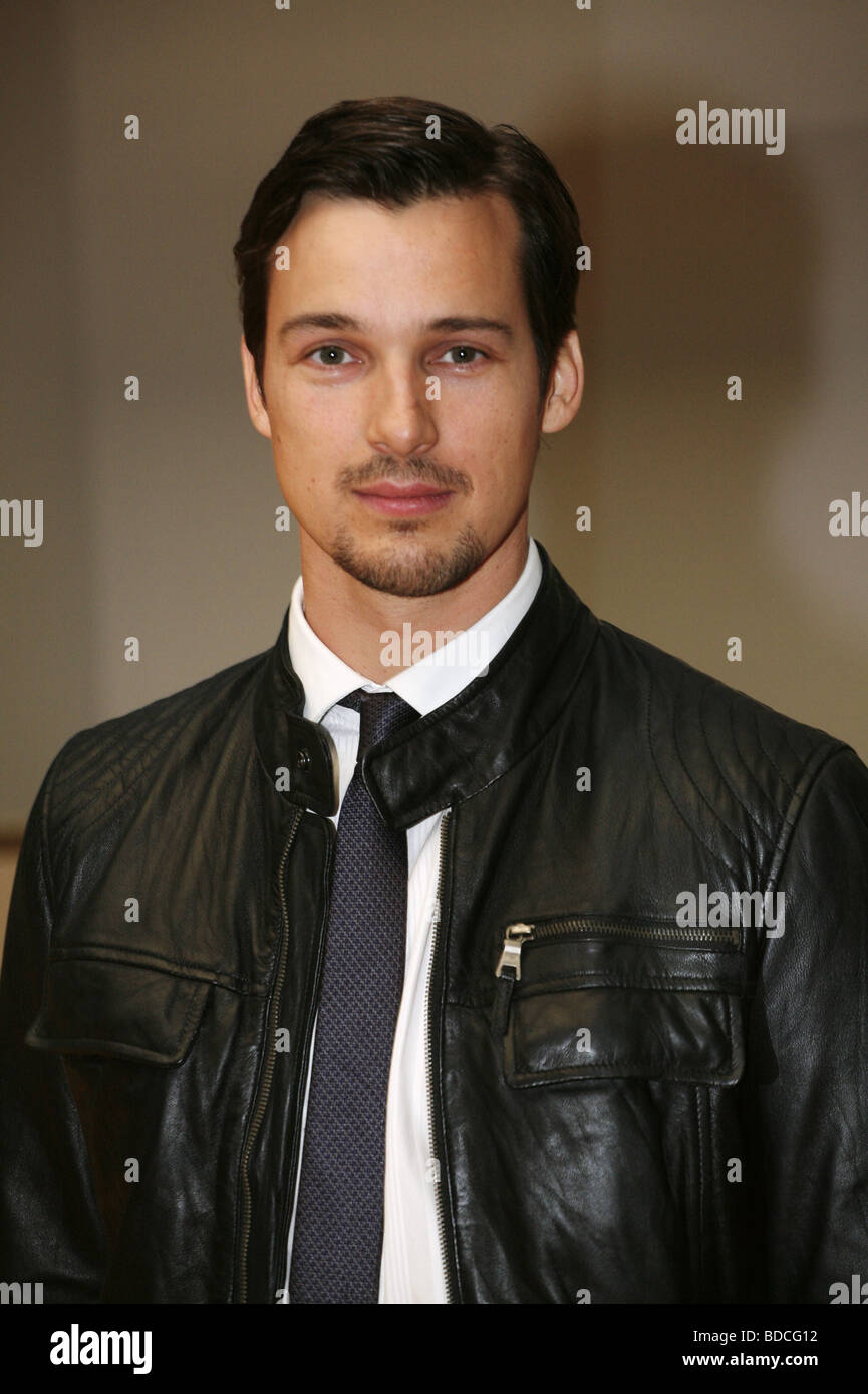 Florian david fitz hi-res stock photography and images - Alamy