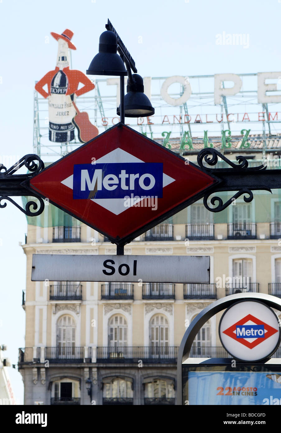 Sol Metro, Madrid Stock Photo - Alamy