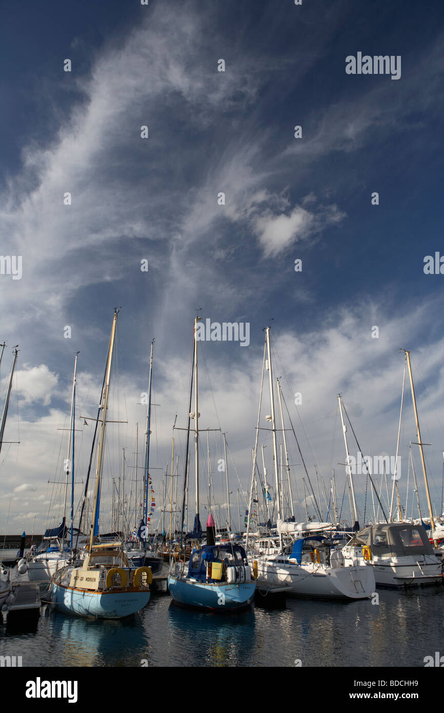Boats in bangor harbour hi-res stock photography and images - Alamy