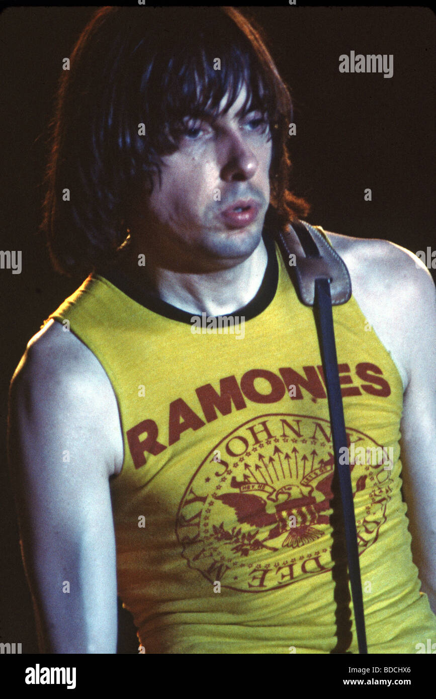 Johnny ramone hi-res stock photography and images - Alamy