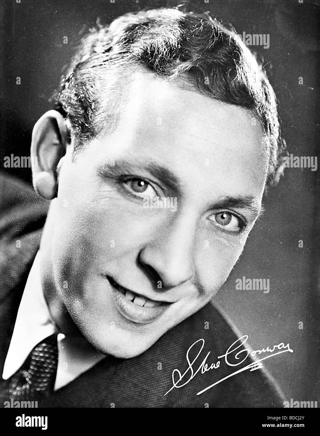 STEVE CONWAY - UK pop singer Stock Photo - Alamy