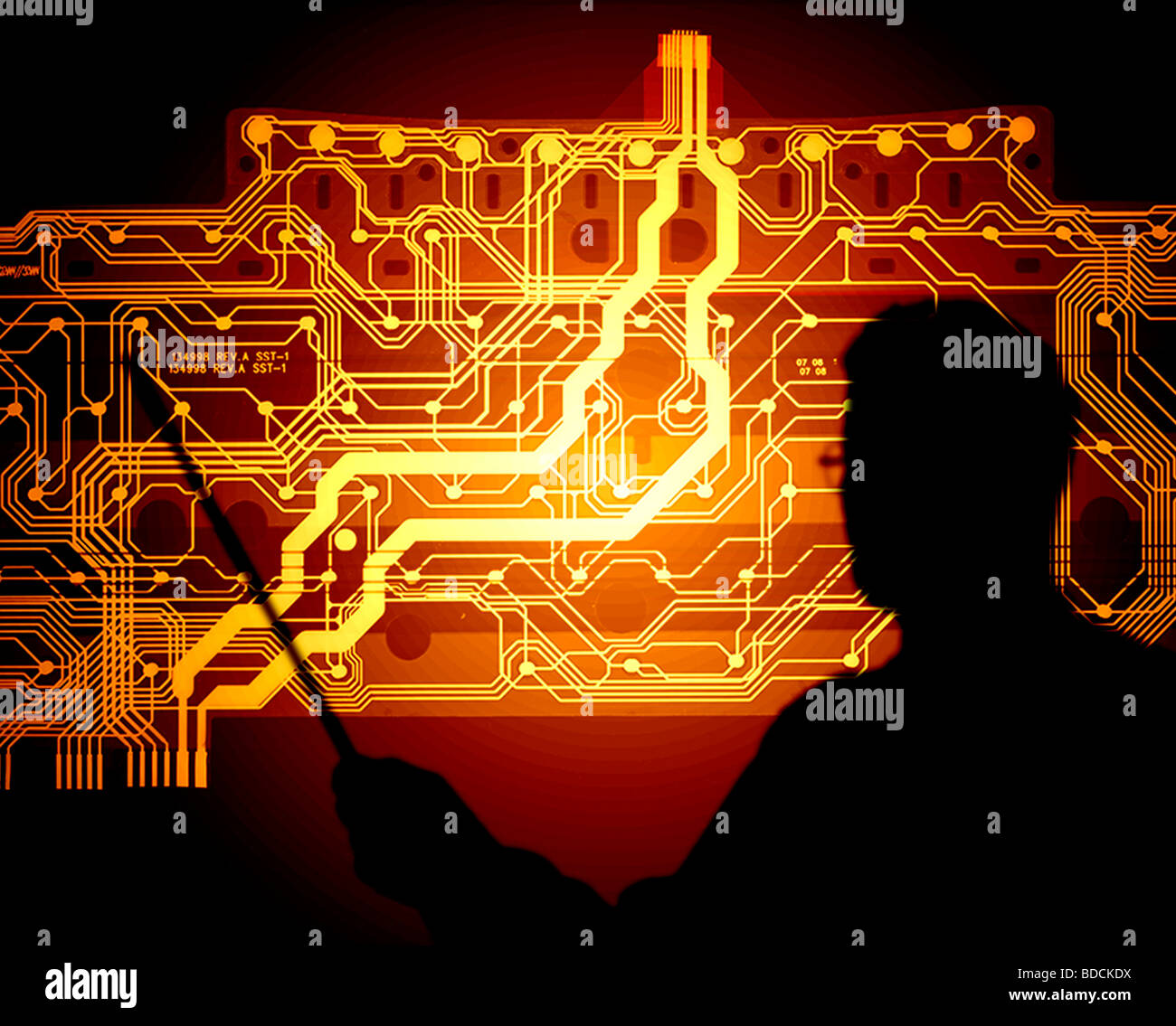 electronic engineer teaching circuit board construction Stock Photo - Alamy
