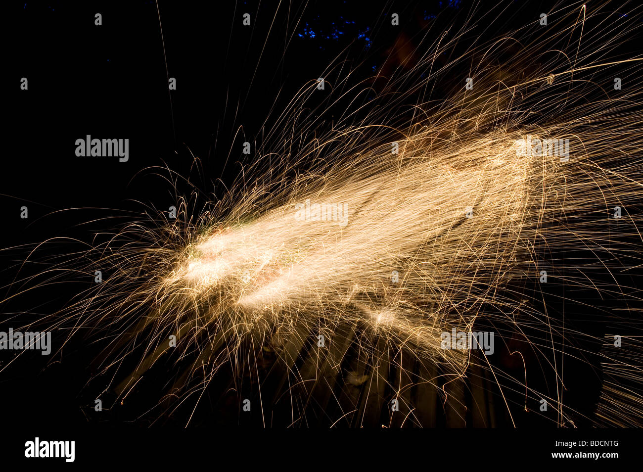 Bright sparks from welding welding hi-res stock photography and images ...
