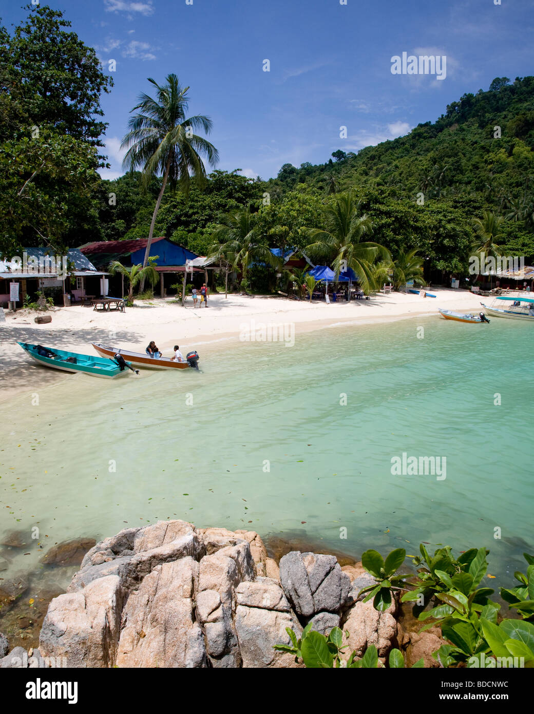 Coral beach, Pulau Perhentian Kecil, Malaysia Stock Photo - Alamy