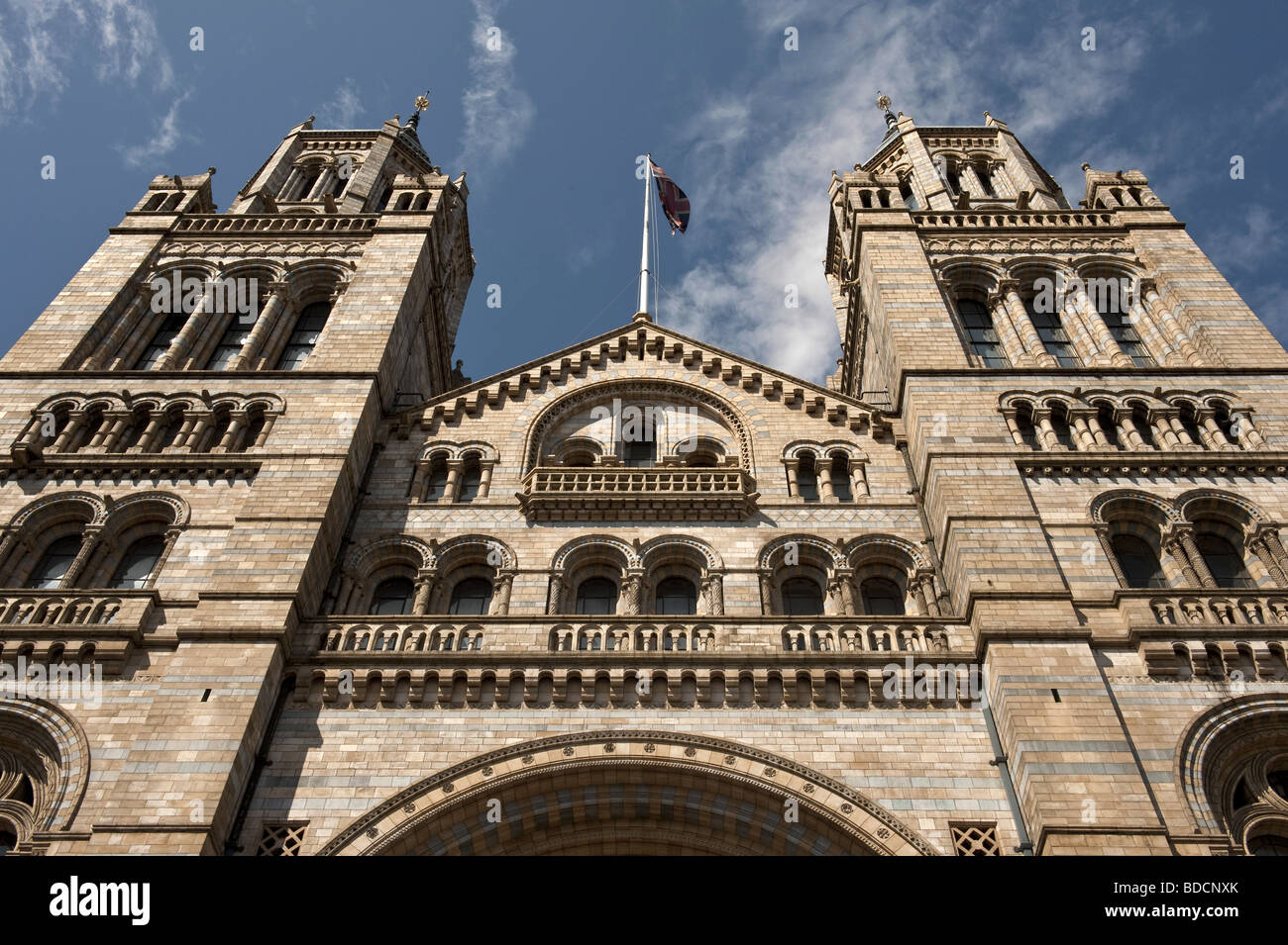 Victoria albert museum london statues hi-res stock photography and ...