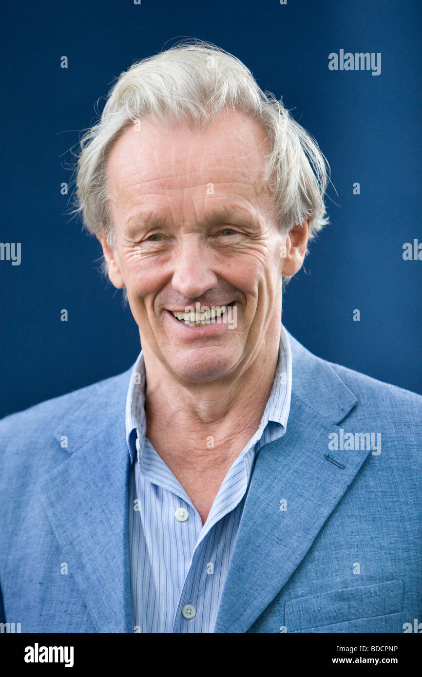 Writer hi-res stock photography and images - Alamy