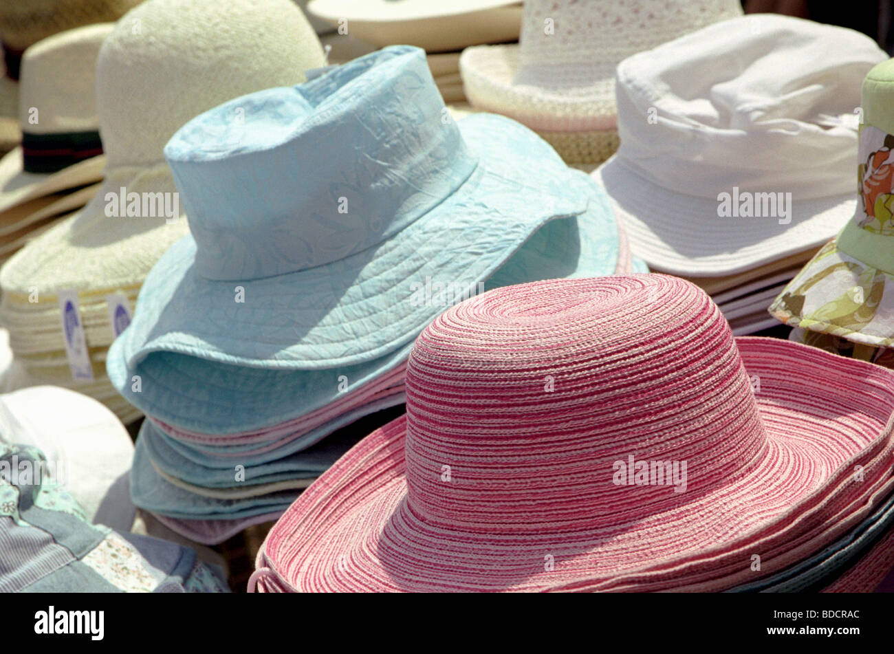 Beach hat stall, Bournemouth Stock Photo - Alamy