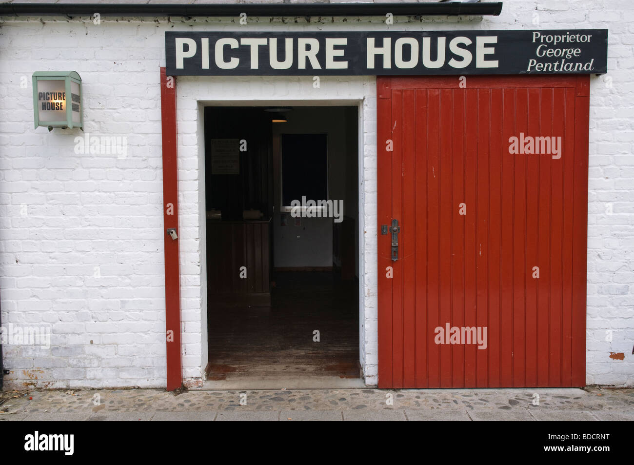19th Century Big House Stock Photos & 19th Century Big House Stock ...