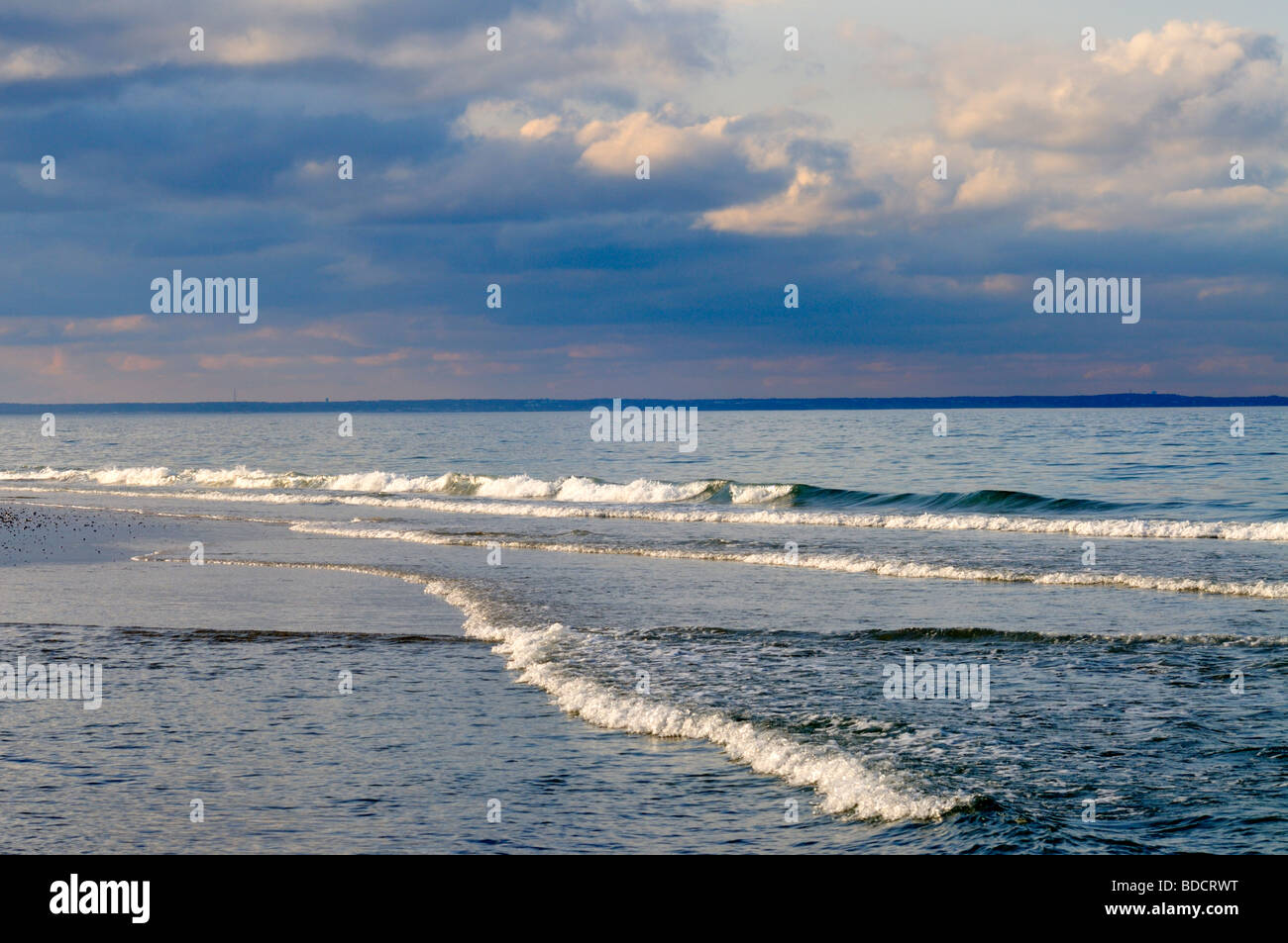 Stormy beaches hi-res stock photography and images - Alamy