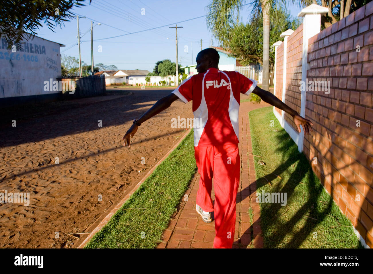Professional runners from Africa training in Brazil for street races or ...
