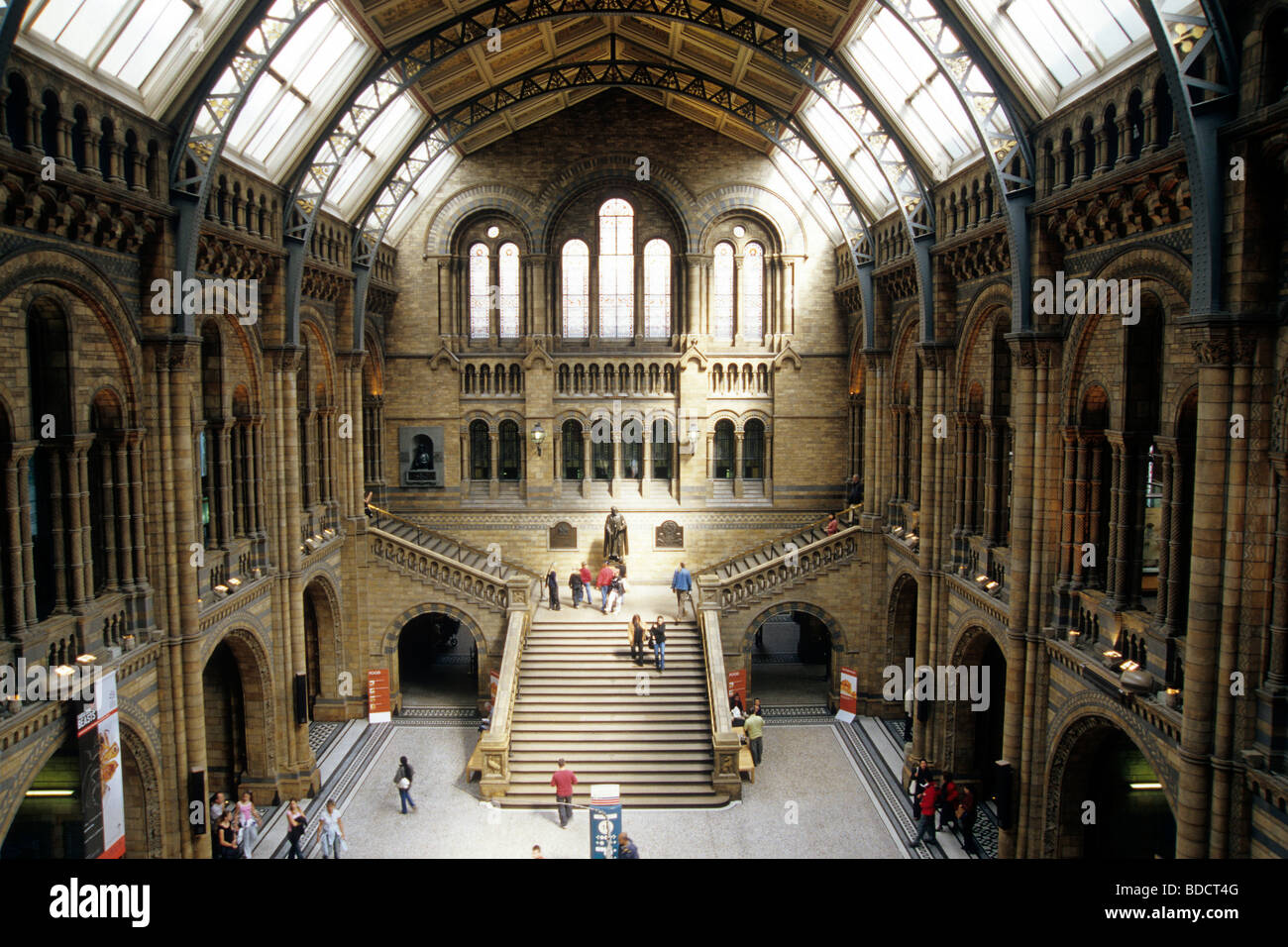 Natural History Museum, staircase in the central hall, Knightsbridge ...