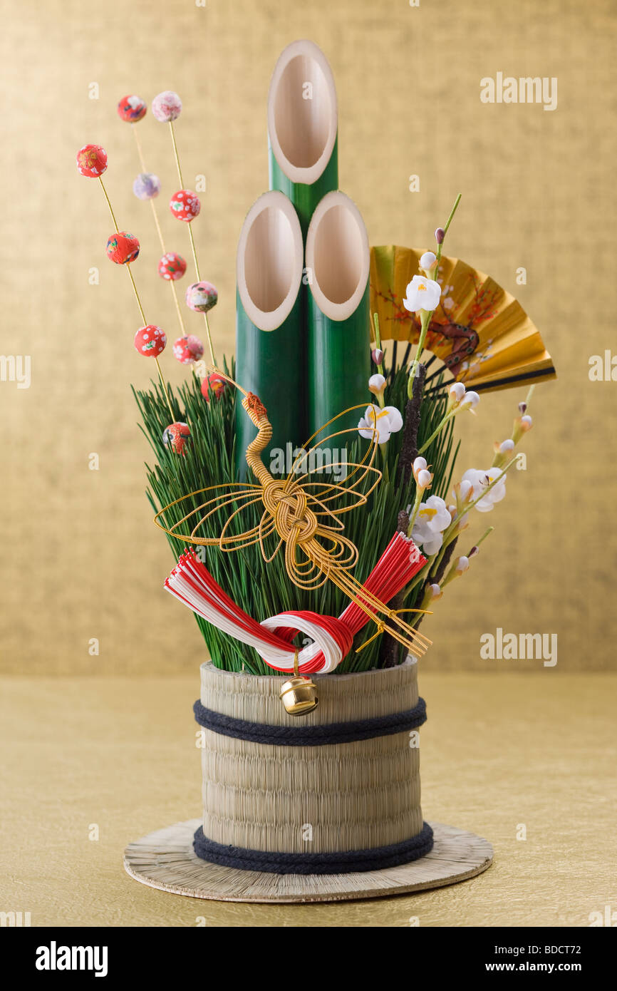 Culture kadomatsu hi-res stock photography and images - Alamy