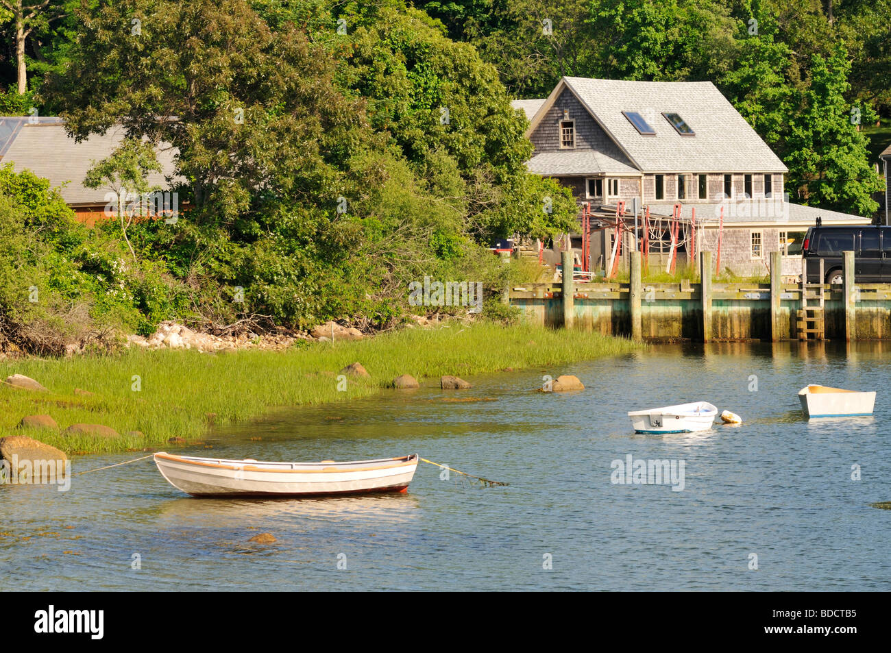 Harbor row boat hi-res stock photography and images - Alamy