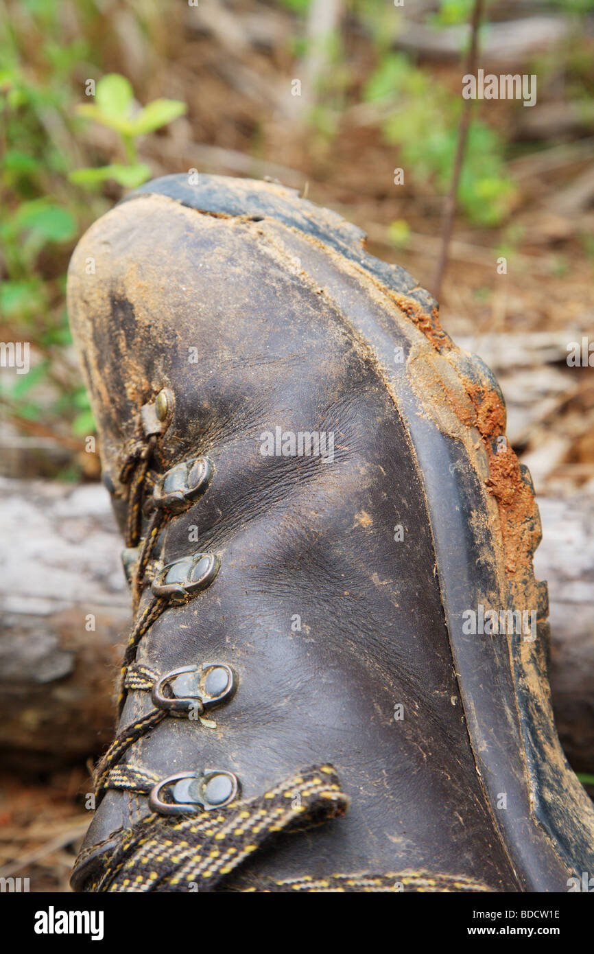 ASOLO BRAND LEATHER HIKING BOOT CAKED WITH GEORGIA CLAY TOUGH WET FIELD ...