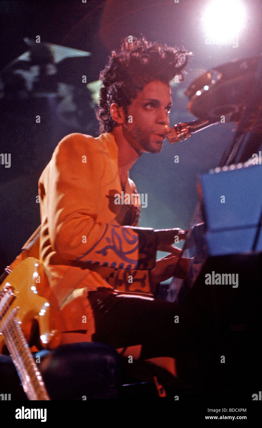 Prince musician hi-res stock photography and images - Alamy