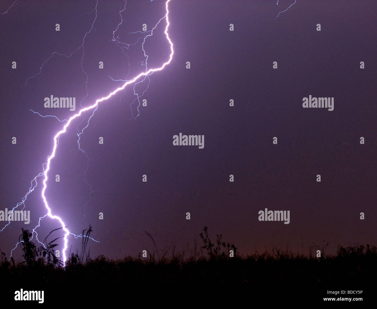 Lightning at night Stock Photo - Alamy